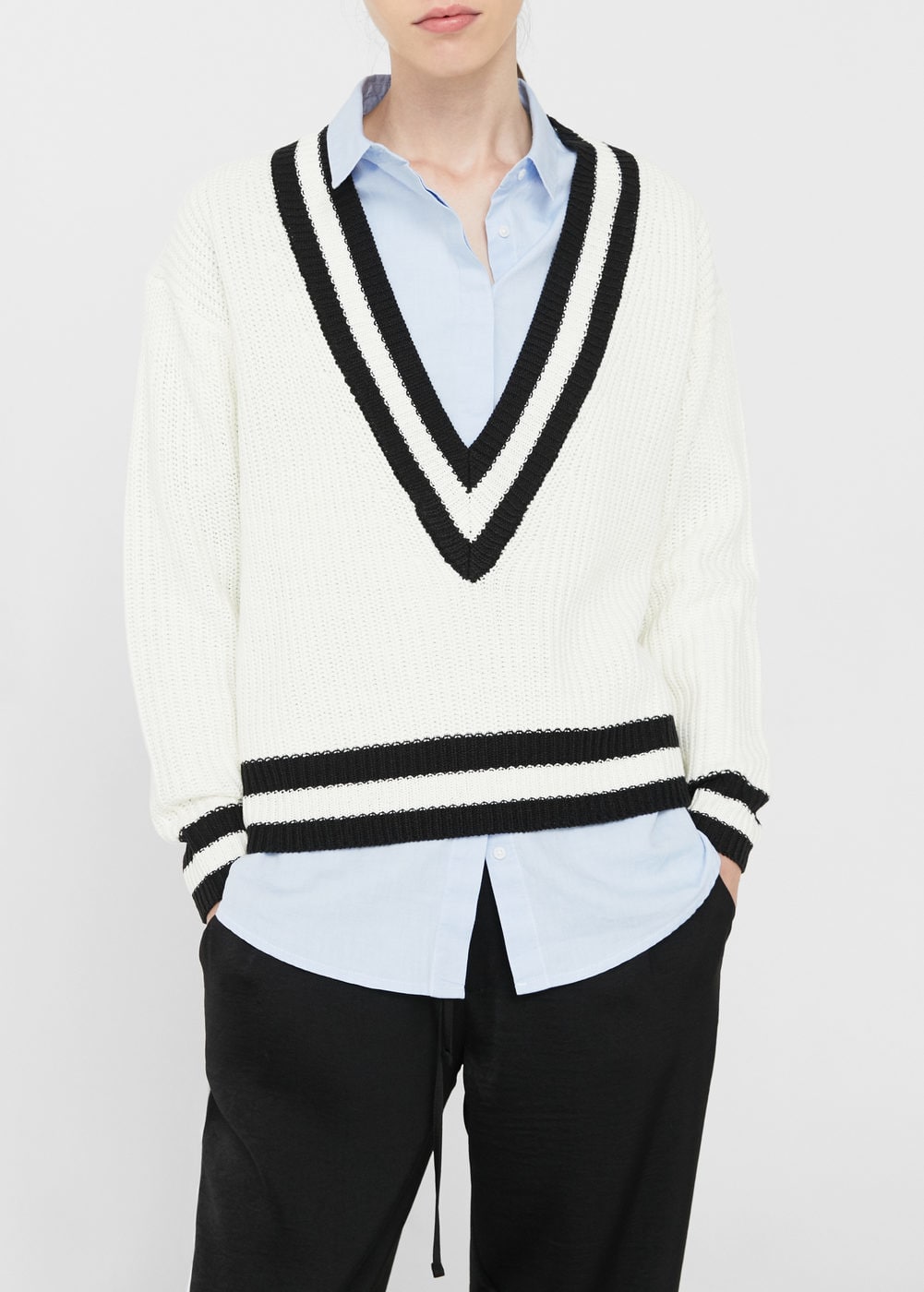 Super-Oversized Sweaters Are This Season's Biggest Trend - theFashionSpot