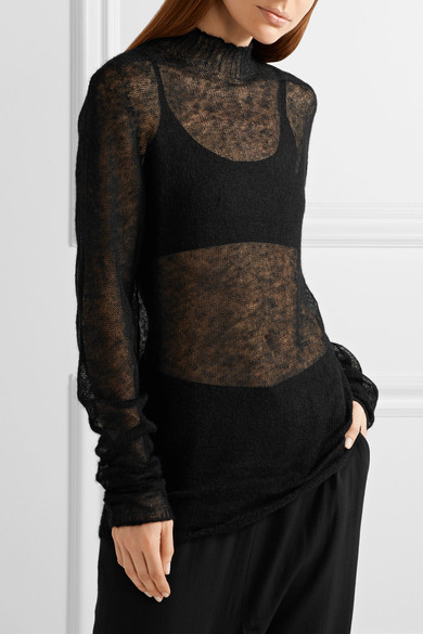 Super-Oversized Sweaters Are This Season's Biggest Trend - theFashionSpot
