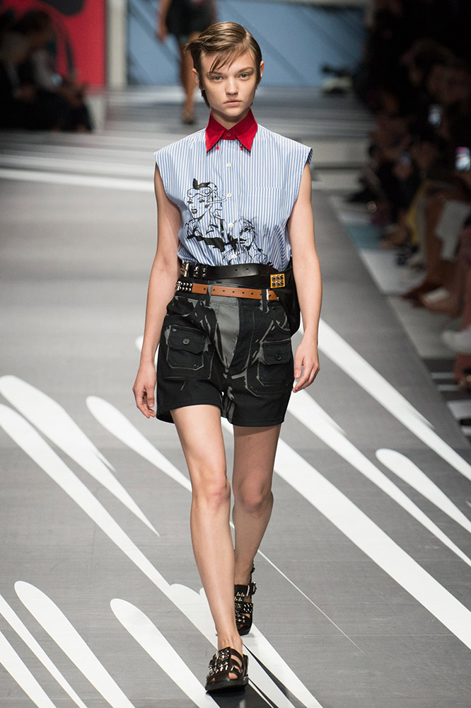 Prada Spring 2018 Runway - theFashionSpot