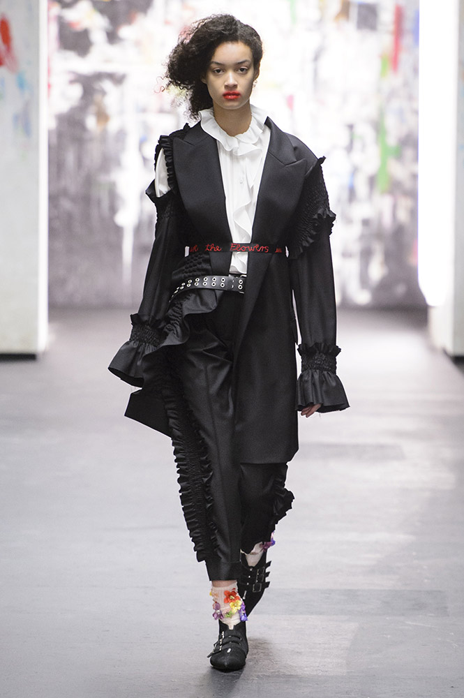 Preen Fall 2017 Runway - theFashionSpot