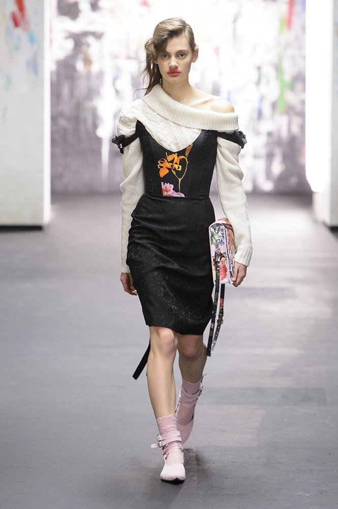 Preen Fall 2017 Runway - theFashionSpot