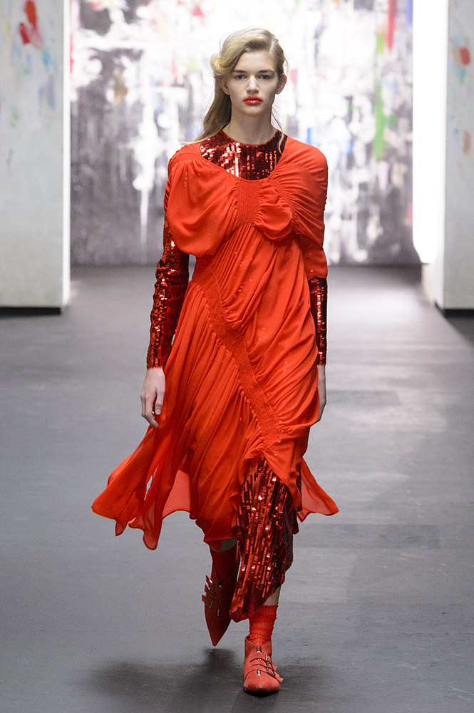 Preen Fall 2017 Runway - theFashionSpot