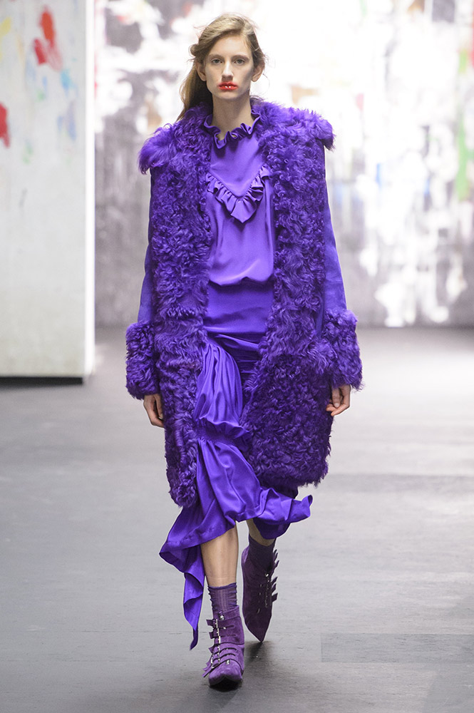 Preen Fall 2017 Runway - theFashionSpot