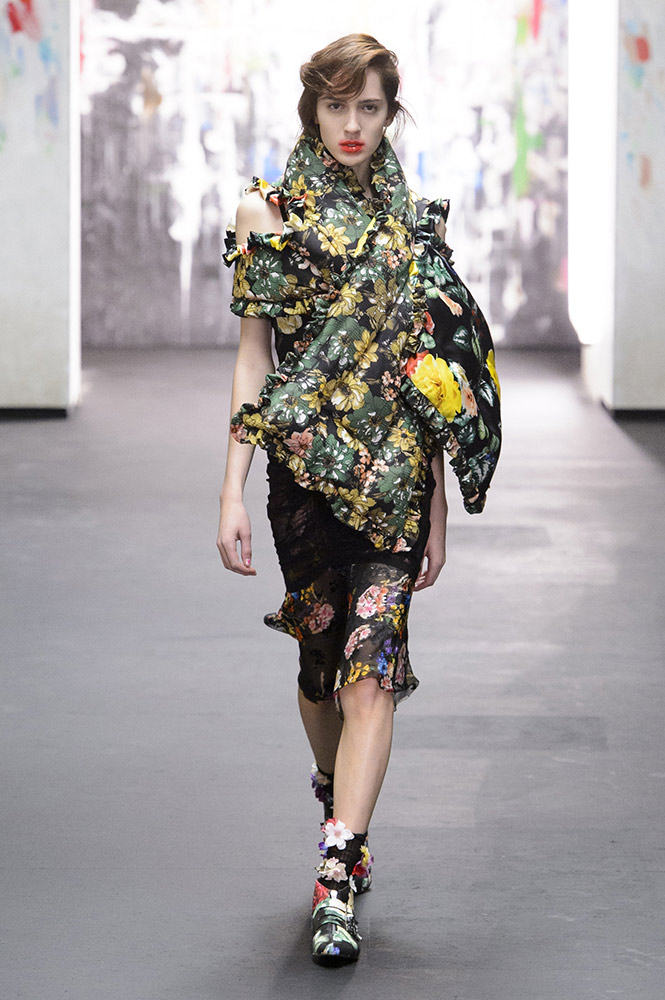 Preen Fall 2017 Runway - theFashionSpot
