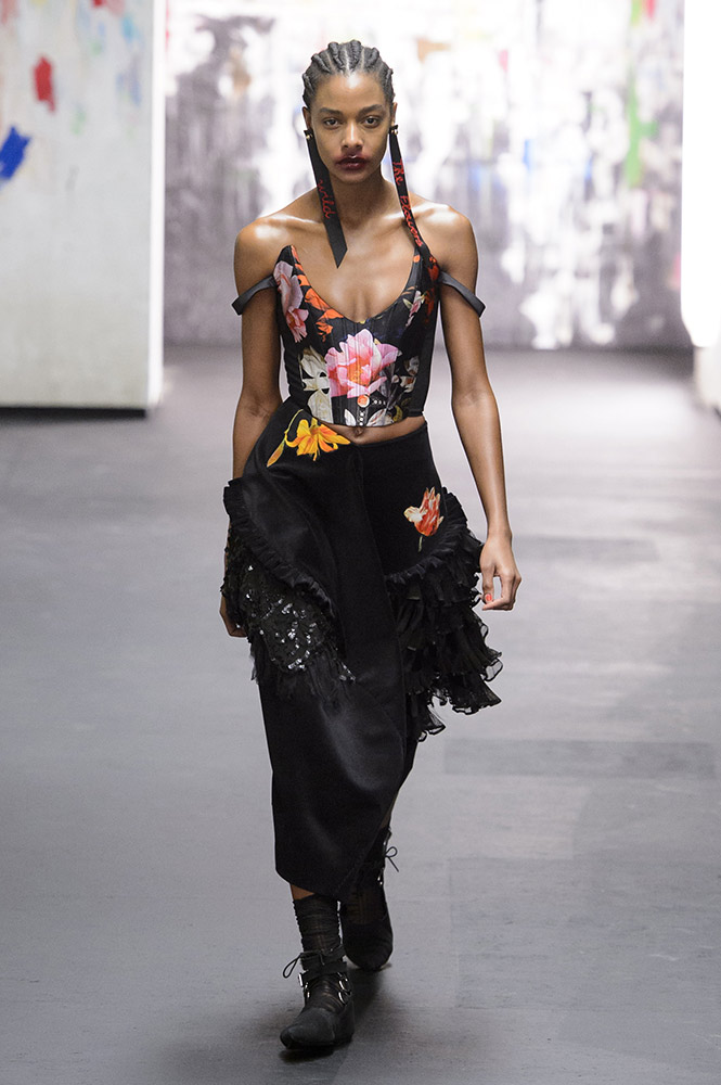 Preen Fall 2017 Runway - theFashionSpot