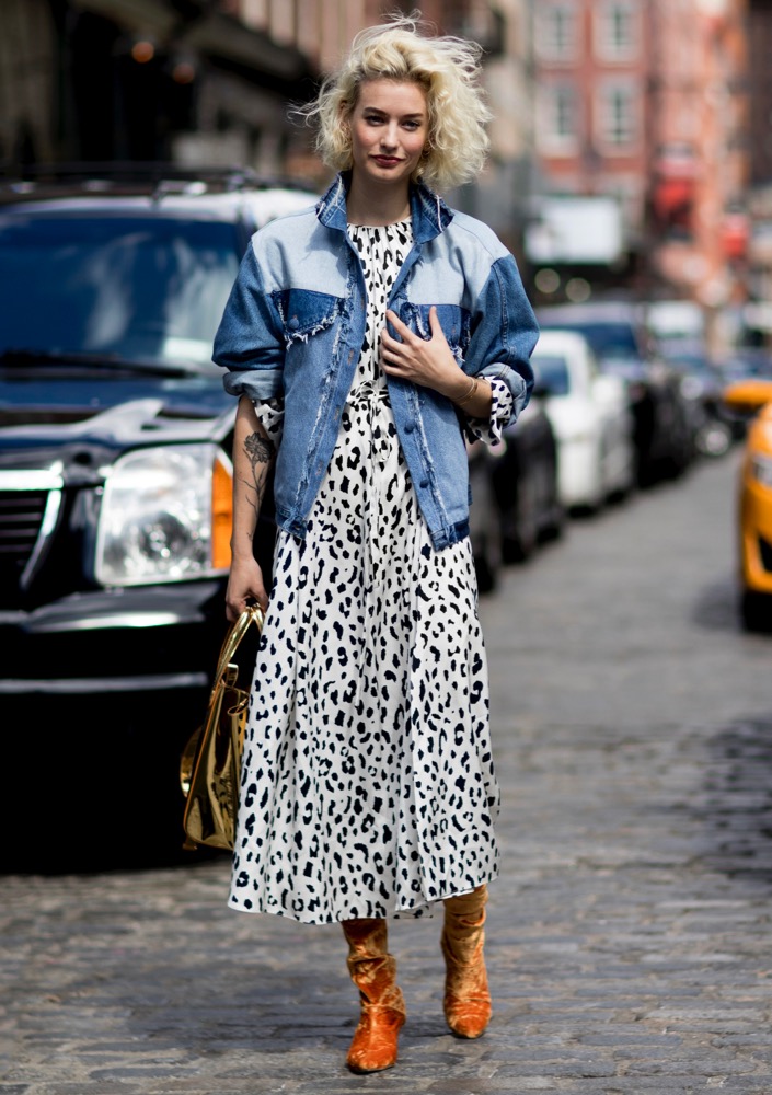 30 Fall Outfit Ideas for Every Day of September - theFashionSpot