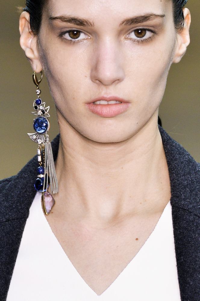 One-Sided: The Single Earring Trend to Try for Fall - theFashionSpot