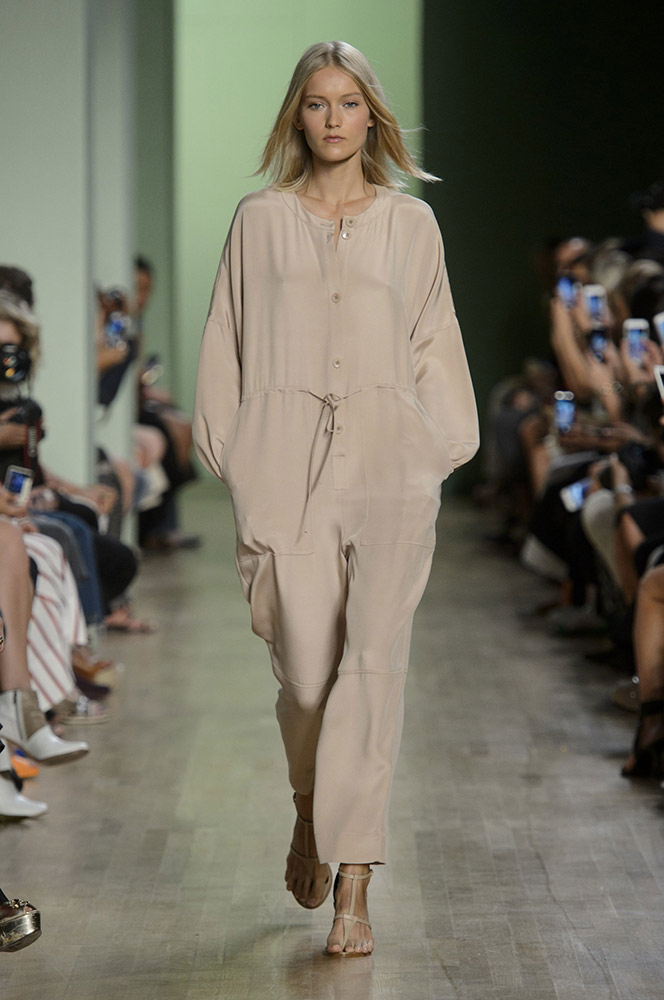 Tibi Spring 2016 Runway - theFashionSpot