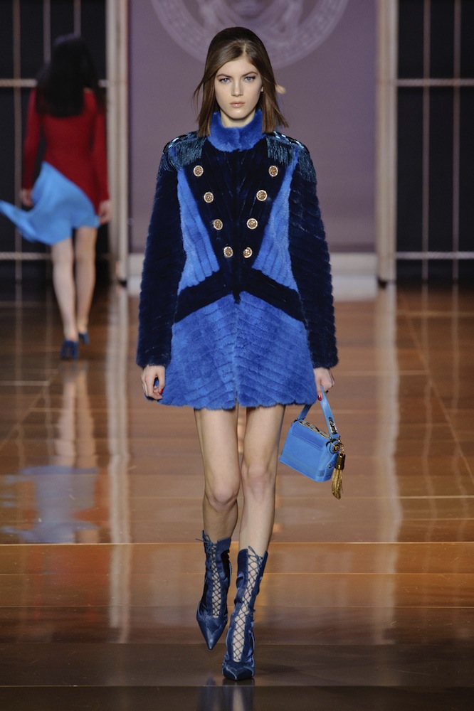 Versace Fall 2014 Runway Review - theFashionSpot