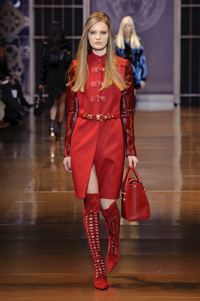 Versace Fall 2014 Runway Review - theFashionSpot